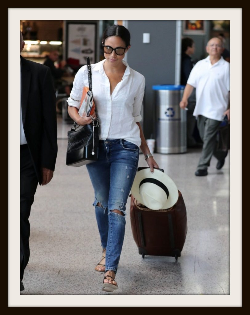 Meghan Arrives in Austin for Suits Event