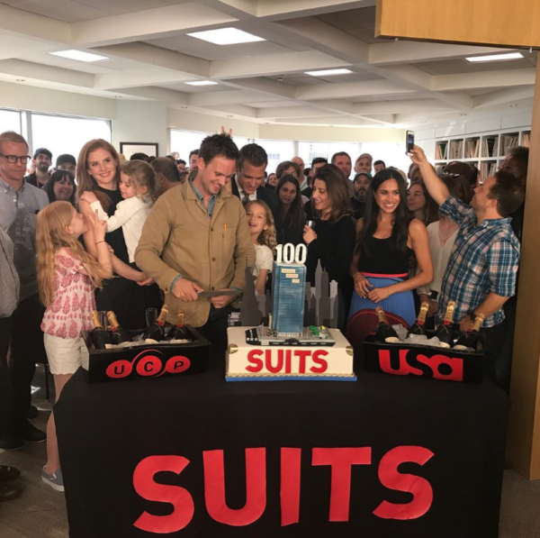 Meghan Celebrates Suits’ 100th Episode with Suits Cast