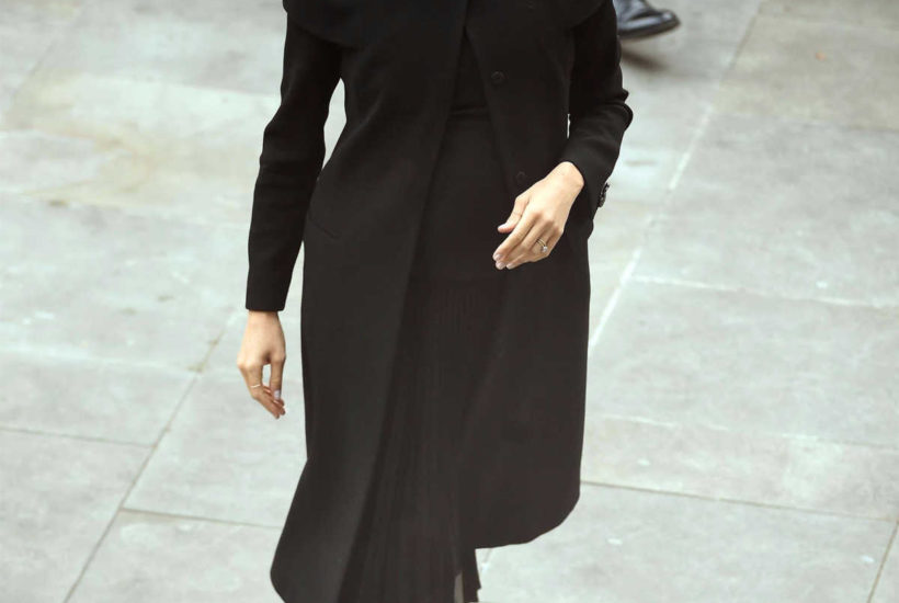 Meghan's Mirror - Meghan Markle Fashion Blog | Chronicling Meghan's ...
